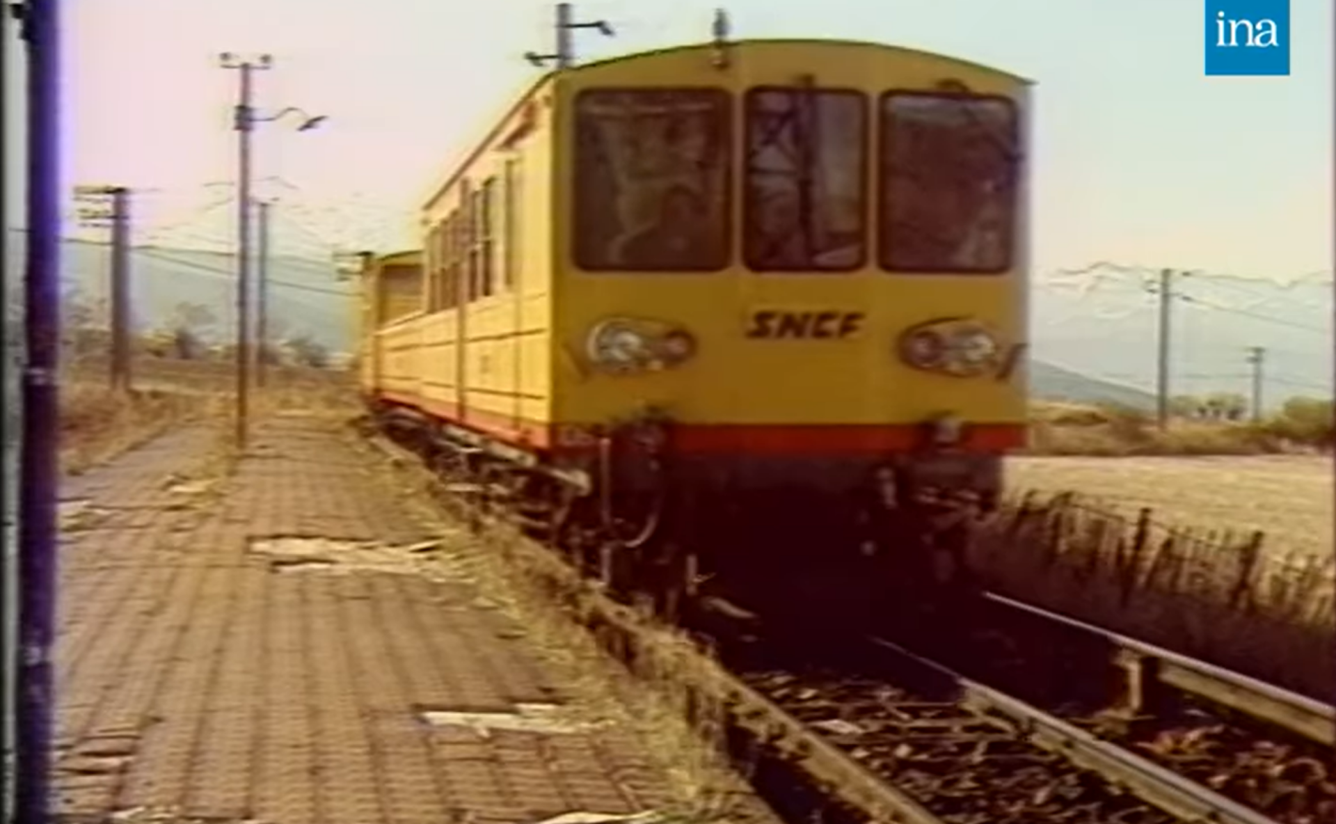 The Yellow Train in 1985 - Let’s Get on the Yellow Train